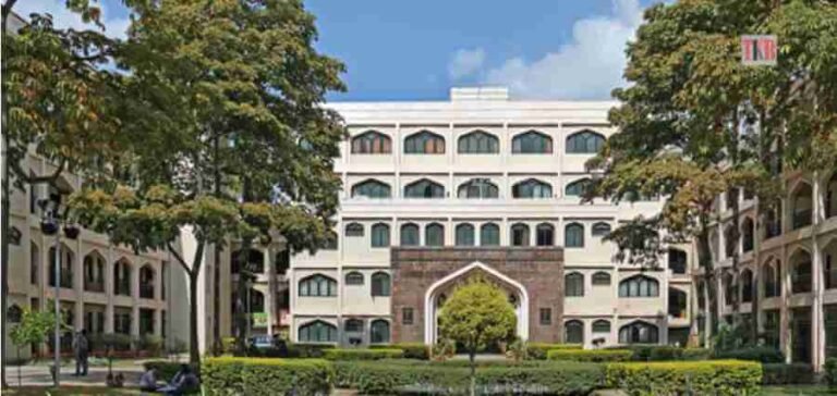 Al Ameen Arts, Science and Commerce College: Providing a Pathway ...