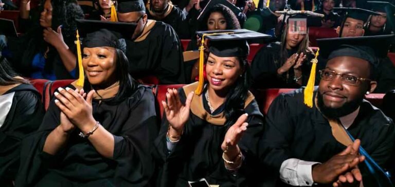 Helping Students Prepare for Real-World Careers | Monroe College