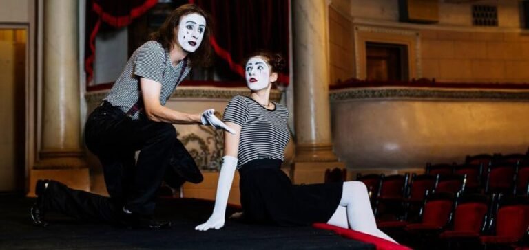 Stepping into the Spotlight: How to Land Your First Musical Theatre Role?